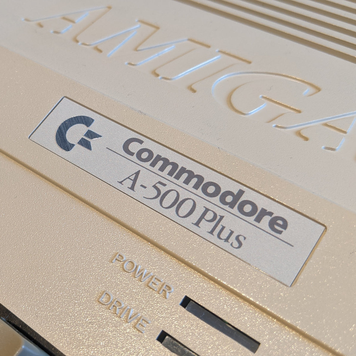 Amiga A500 Plus case badge – Divine Handcraft